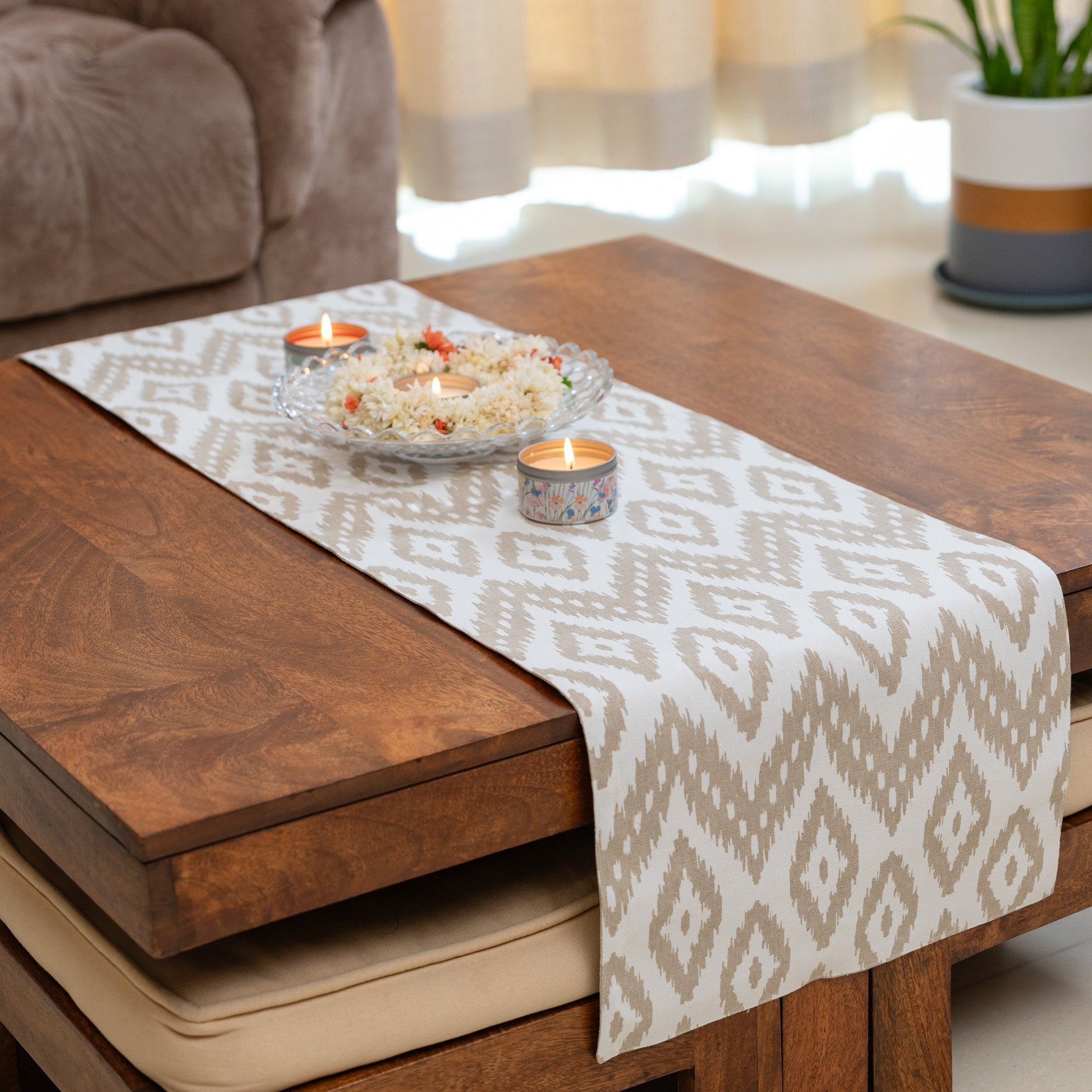 COFFEE TABLE RUNNERS – OAK AND LILY